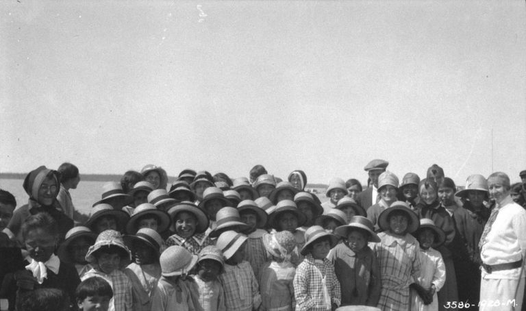 Introduction – Histories of Indigenous Peoples and Canada